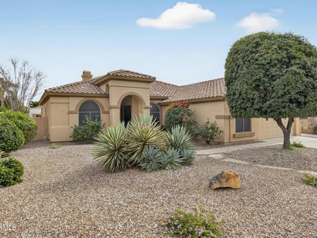 9711 E Glencove Cir, Mesa, AZ 85207