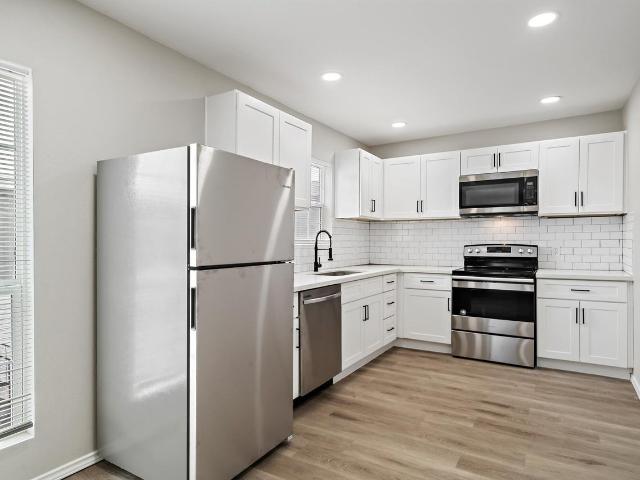 9711 Linkmeadow Lane 3 Bedroom Apartment for Rent at 9711 Linkmeadow Ln, Houston, TX 77025 Willow Meadows Willowbend