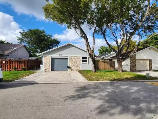 9711 SW 57th St, Cooper City, FL 33328 MLS A11790357