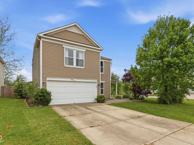 9711 W Stargazer Dr, Pendleton, IN 46064
