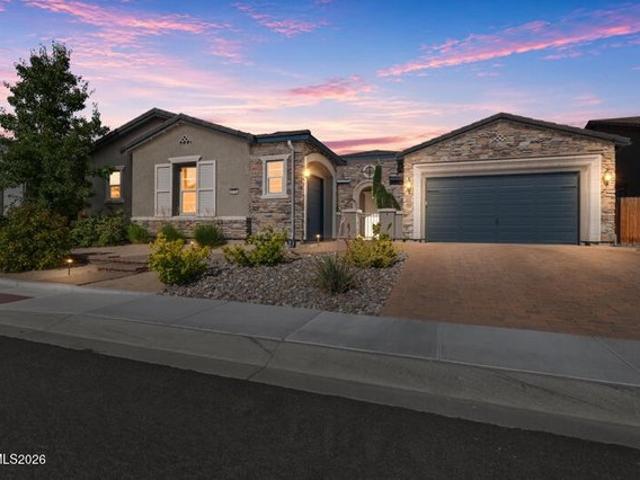 9712 Copper Sky Dr, Reno, NV 89521