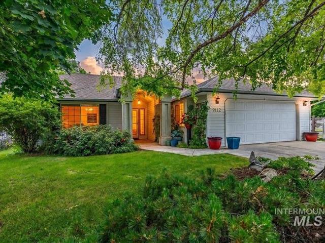 9712 W Irving St, Boise, ID 83704