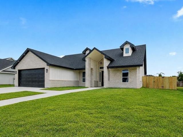 9713 Height, Harlingen, TX 78552