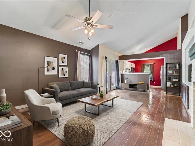 9713 Spruce Lane