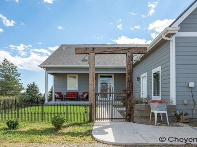 9713 Yellowstone Rd, Cheyenne, WY 82009