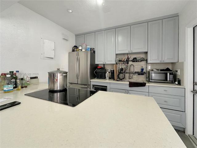 971 79th Ter, Miami Beach, FL 33141 | MLS #A11944