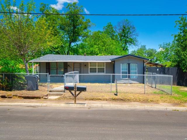 971 Chalmers Ave, San Antonio, TX 78211