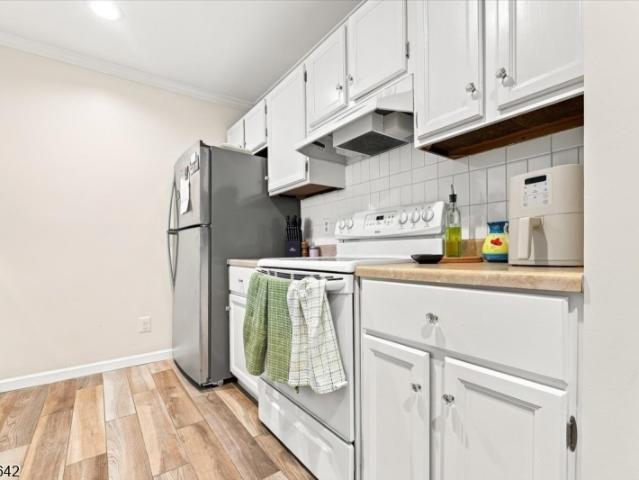 971 Bloomfield Ave # C 1