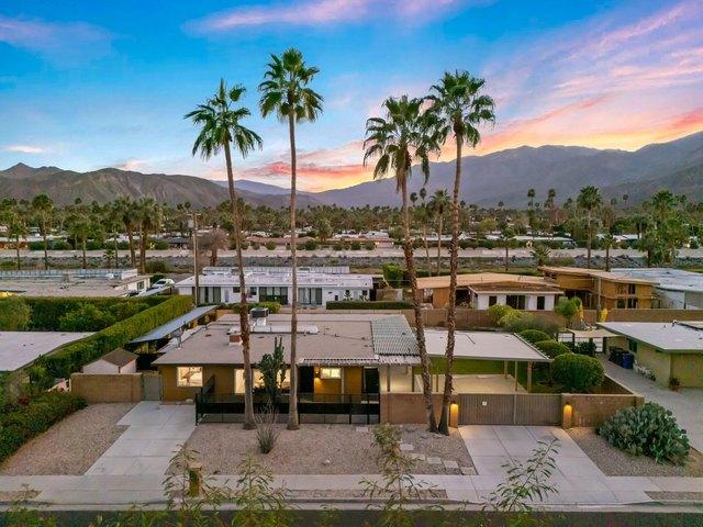 971 E San Lucas Rd, Palm Springs, CA 92264