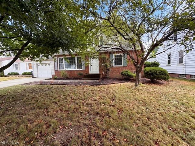 971 Learidge Rd, Cleveland, OH 44124