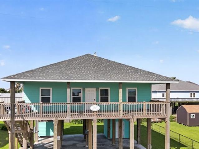 971 Meynig Dr, Port Bolivar, TX 77650