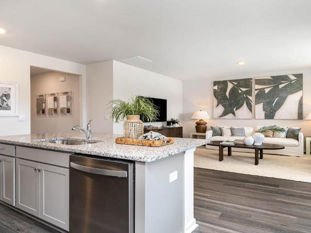 971 Stanbury Bluff Road SW