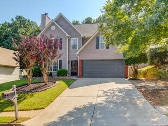 971 Sugar Oak Ln, Lawrenceville, GA 30043