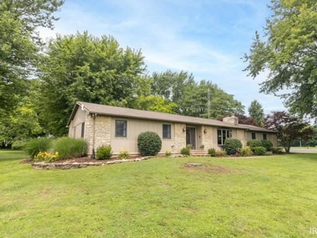971 W County Road 420 N, Connersville, IN 47331