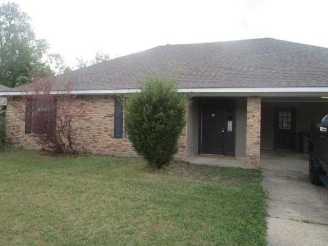 9724 Mint Dr, Baton Rouge, LA 70809