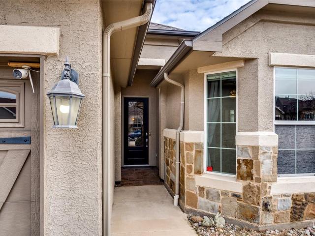 9724 Rivercrest Drive