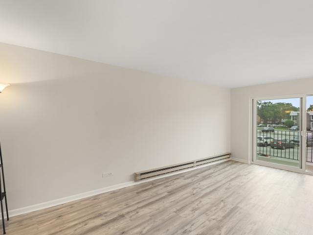 9724 S Karlov Avenue # 207