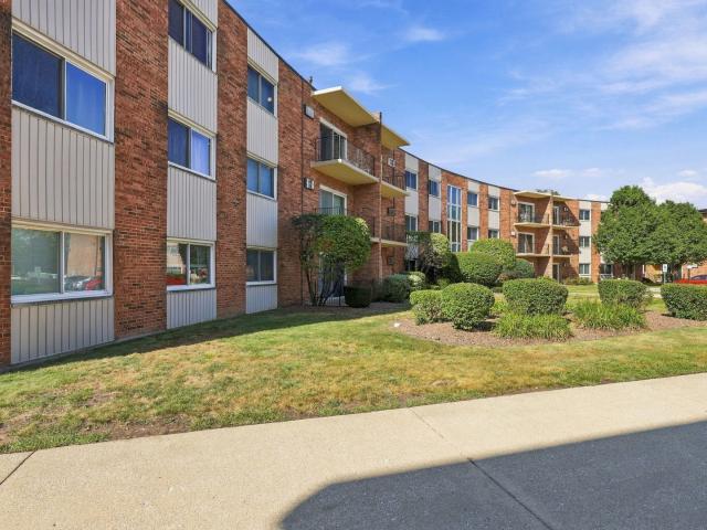 9724 S Karlov Avenue # 304