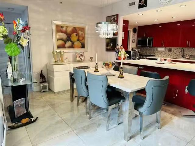 9725 NW 52ND ST APT 212, DORAL, FL 33178 Condo/Townhome For Sa.