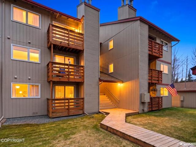9725 Independence Dr Unit 208, Anchorage, AK 99507