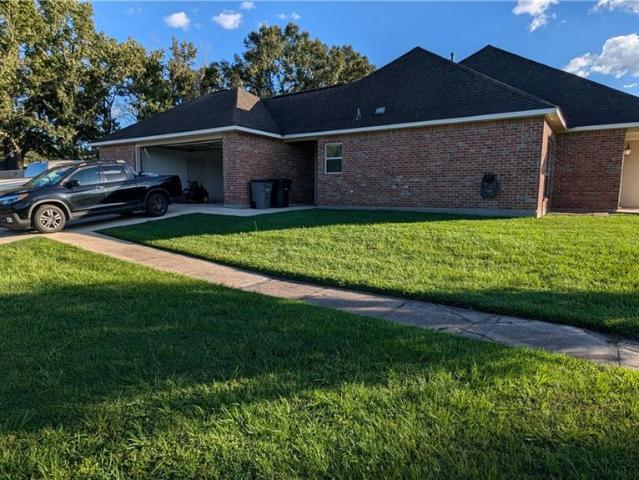 9725 Kinglet Drive