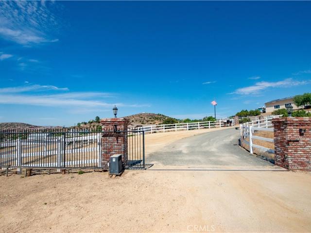 9726 Escondido Canyon