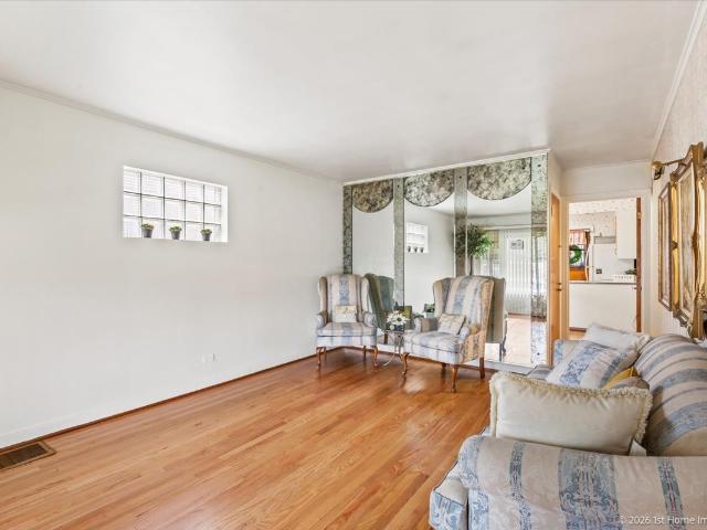 9726 S Peoria St, Chicago, IL 60643 | MLS #12622 | Compass