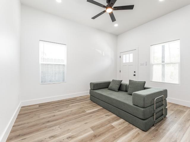 9727 Stedman St, Houston, TX 77029 | MLS #82227