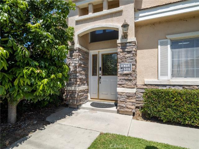 9729 Cortada St