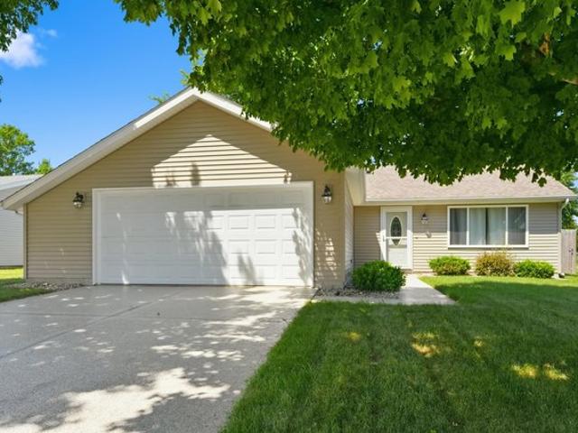 9720 Hemphill Dr, Fort Wayne, IN 46819