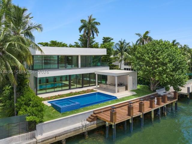 9720 W Broadview Dr, Bay Harbor Islands, FL 33154