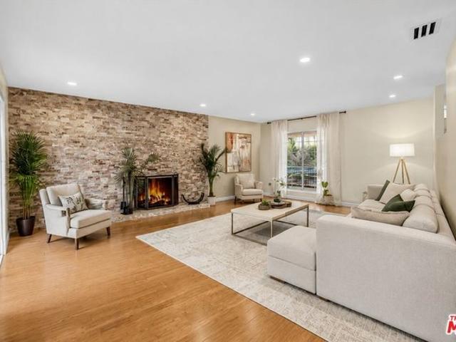 9721 Nevada Ave, Los Angeles, CA 91311