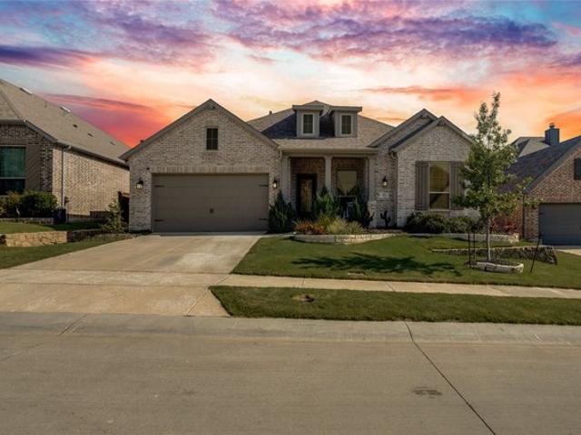9721 Surveyor Rd, Little Elm, TX 75068
