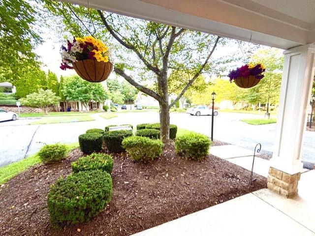 9722 Winery Court # 9722