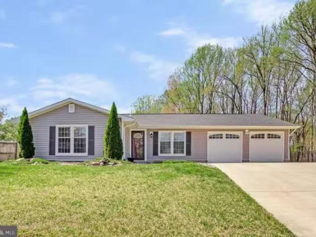 9723 Frank Tippett Rd, Upper Marlboro, MD 20772 MLS MDPG2148.