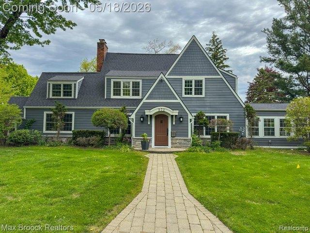 972 Oxford St, Birmingham, MI 48009