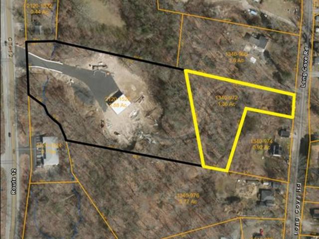 972 Long Cove Rd, Ledyard, CT 06335