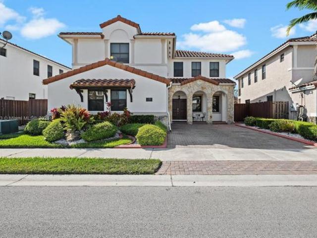 972 NW 104 Ave, Miami, FL 33172