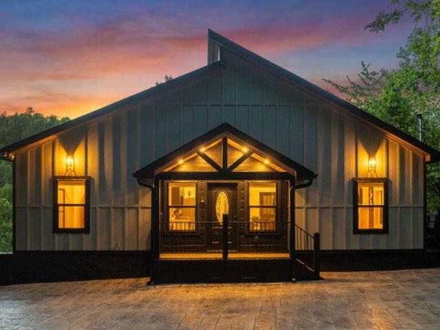 972 Stans Rd, Gatlinburg, TN 37738