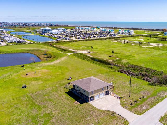 972 Rancho Carribe