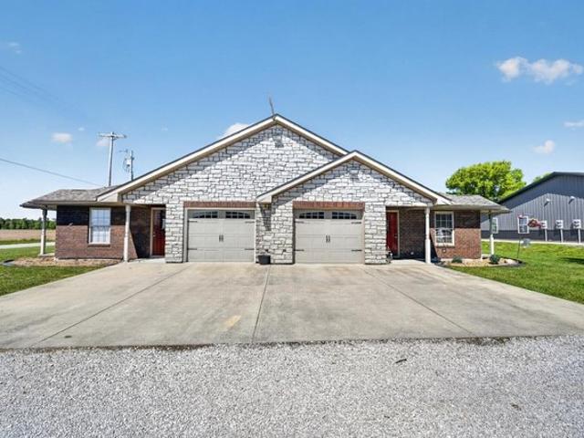 972 W 300 N, Osgood, IN 47037