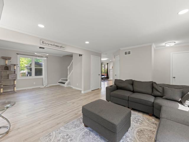 972 Westgate Drive