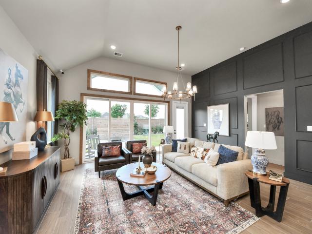 9734 Manor House Lane