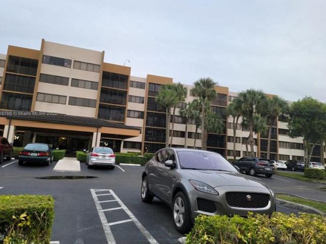 9735 52nd St NW #208 1, Doral, FL 33178