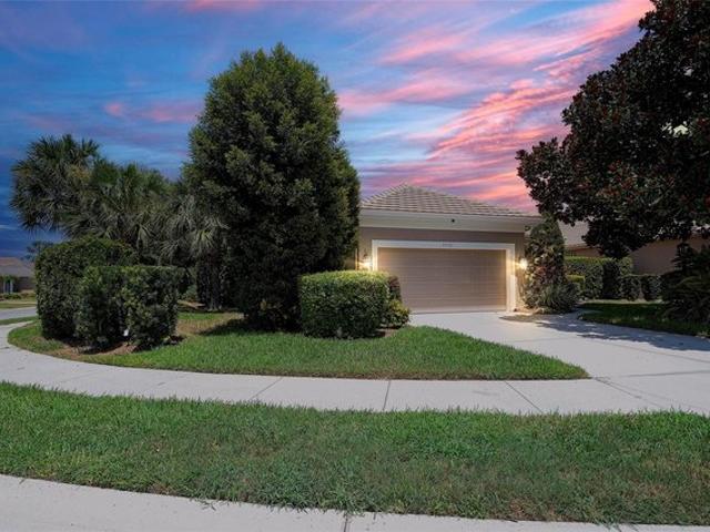 9735 53rd Dr E, Bradenton, FL 34211