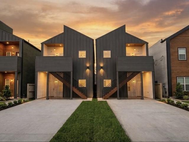 9736 Garcroft A St, Houston, TX 77029