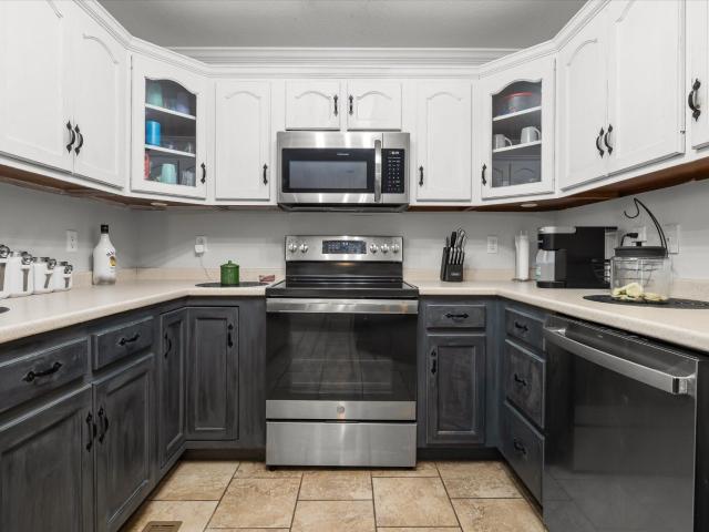 9739 Falcon Crest Drive