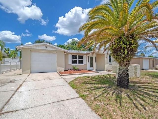 9739 Richwood Ln, Port Richey, FL 34668