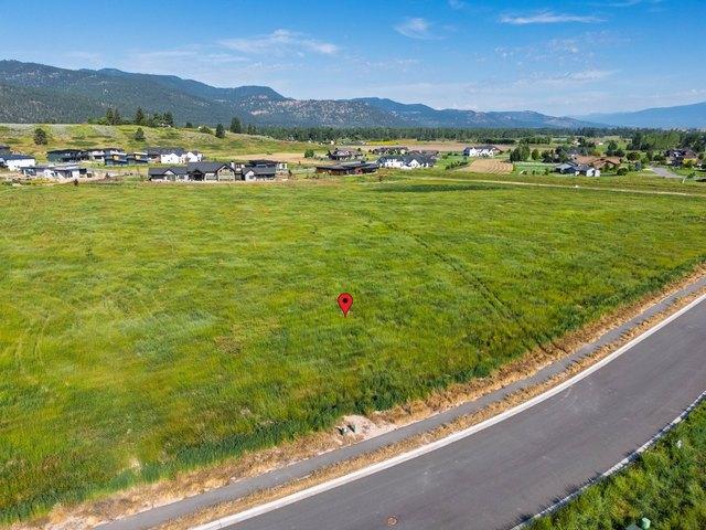 9739 Royal Coachman Dr, Missoula, MT 59808