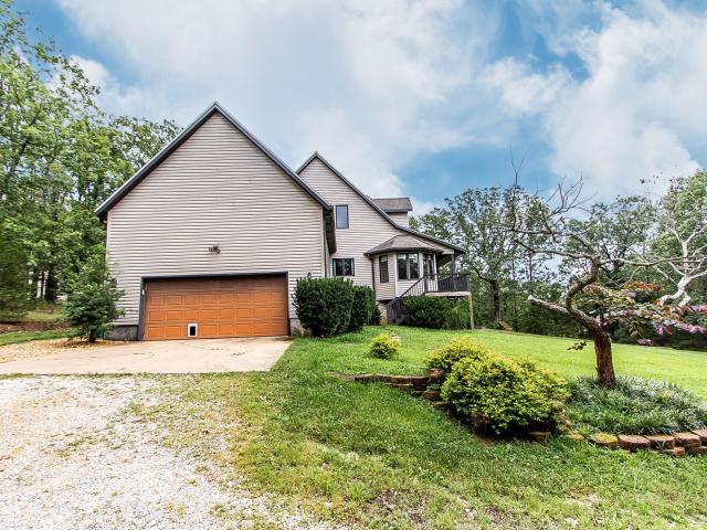 9730 N Farm Road 205